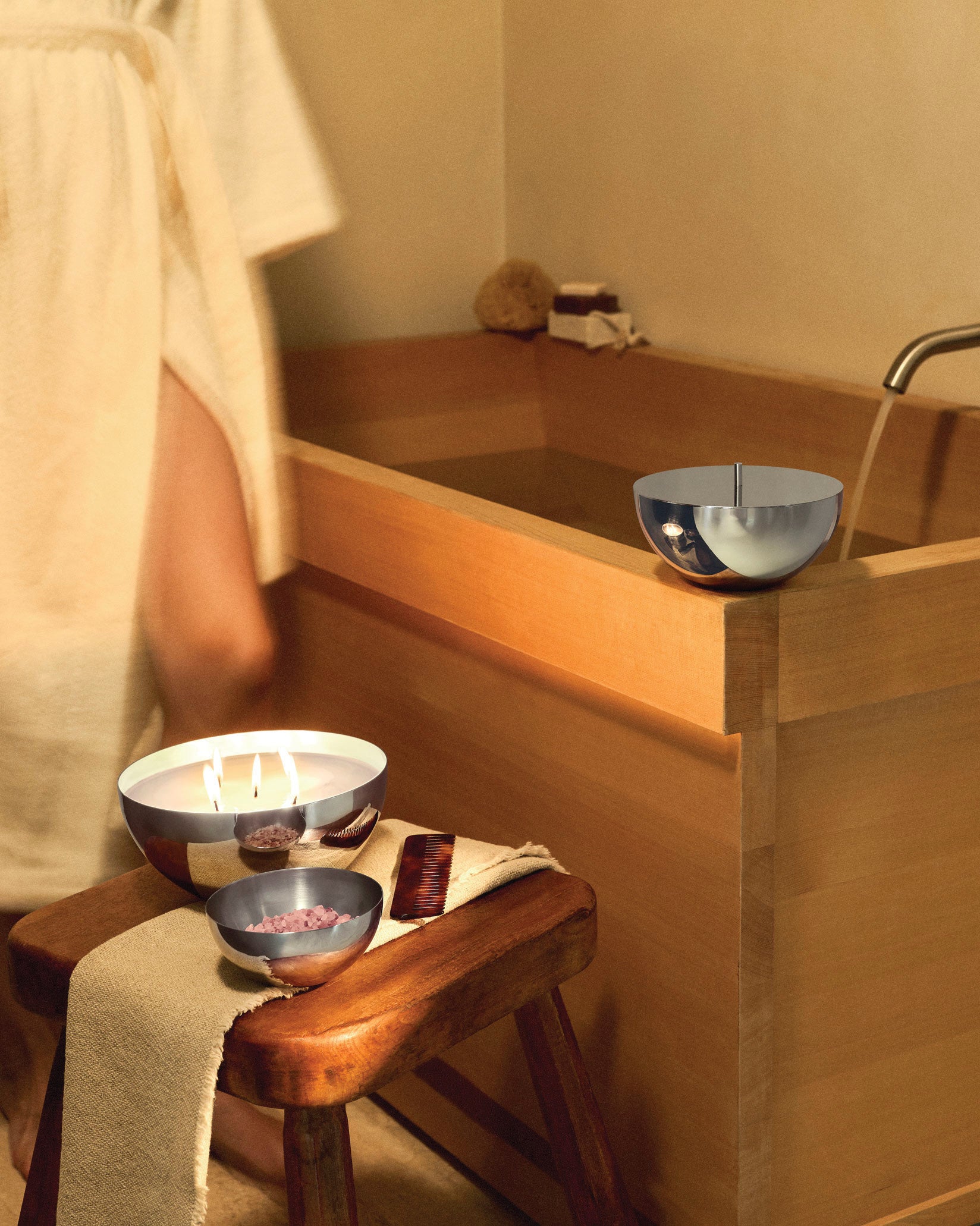 Rocc: Candle by Michael Anastassiades - 3 Waxed Wicks | Alessi